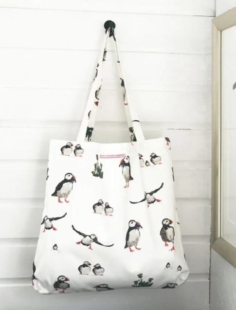 Chloe Gardner Repeat Puffin Cotton Bag — Judith Glue