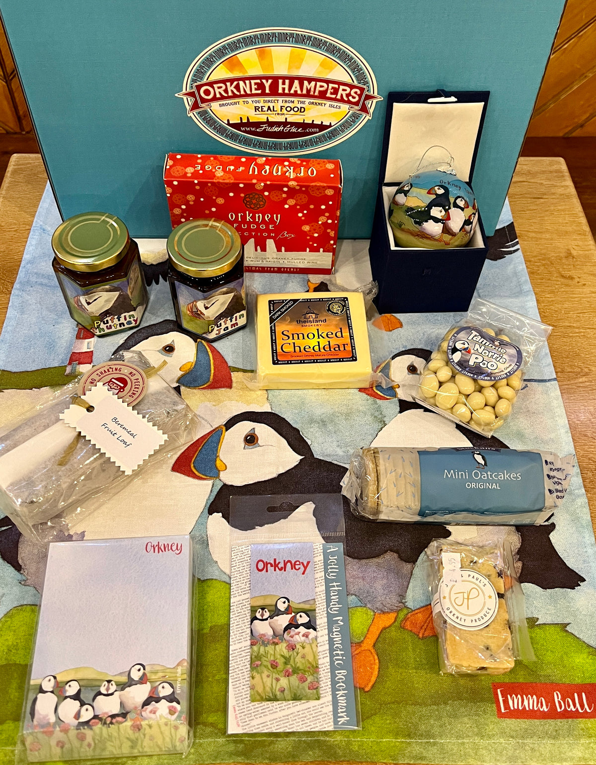 Orkney Puffin "Tammie Norrie " Hamper Box — Judith Glue