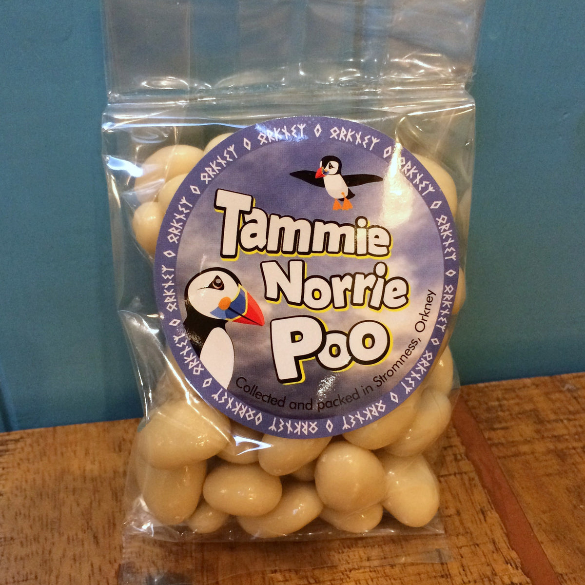Tammie Norrie or Puffin Poo — Judith Glue