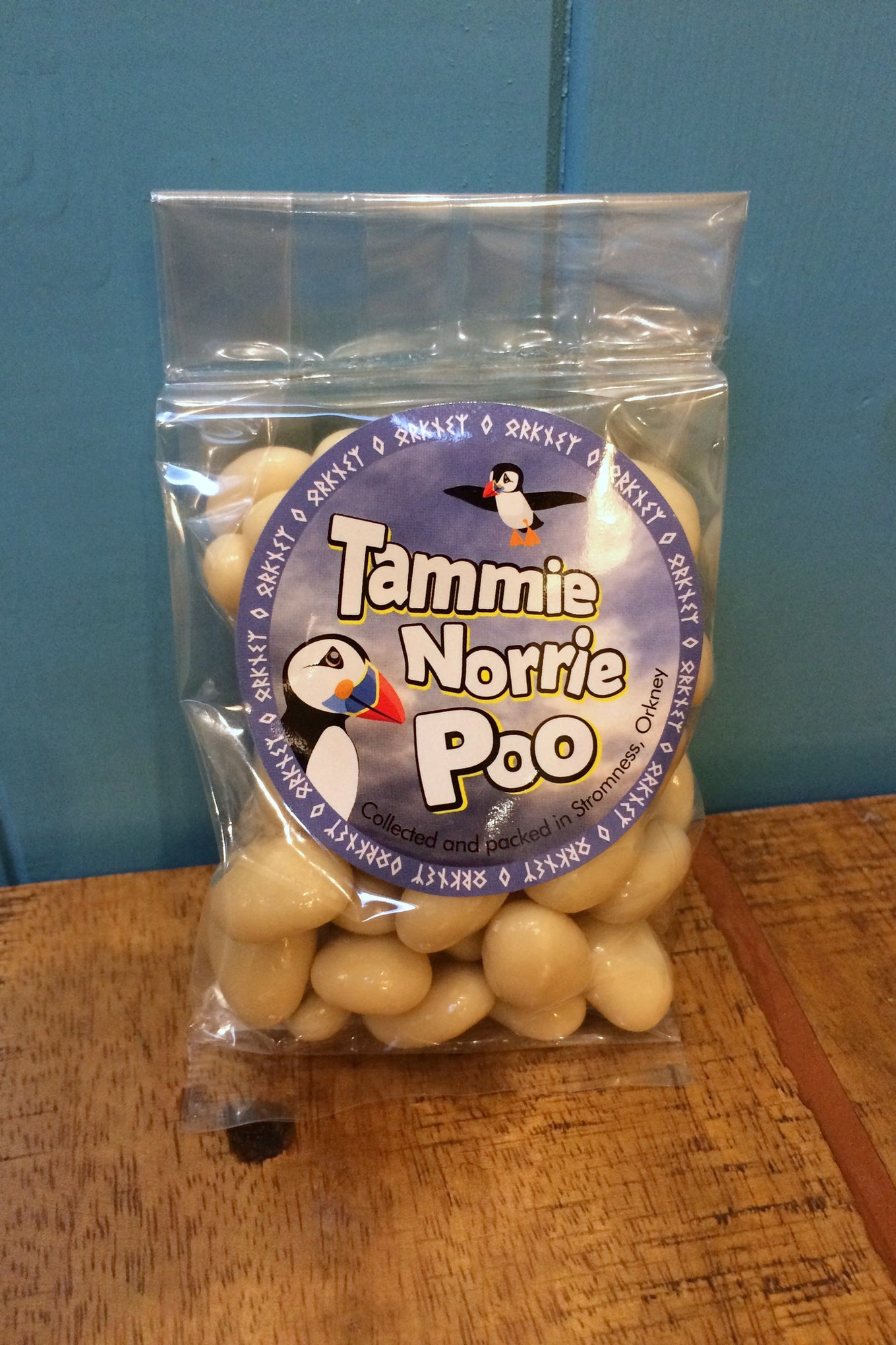 Tammie Norrie or Puffin Poo — Judith Glue